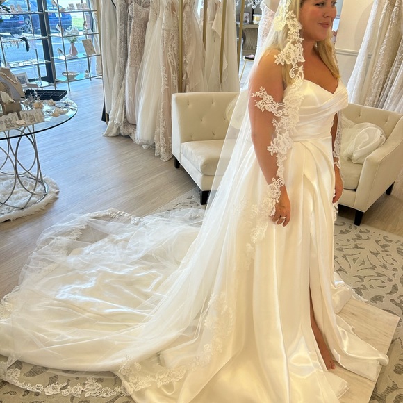 ida torez | Dresses | Ida Torez Fascinata Wedding Dressed Bnwt | Poshmark